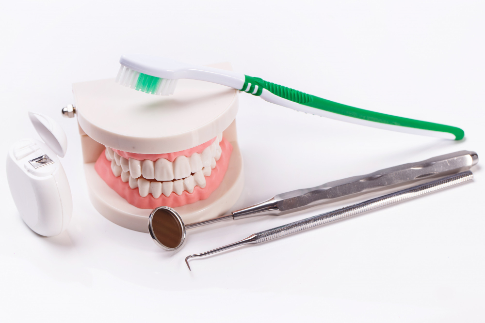 Choosing the Best Flossing Tools: Boost Your Oral Health
